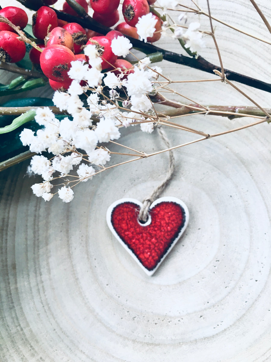 Ceramic Red Heart – Ethical Gifting